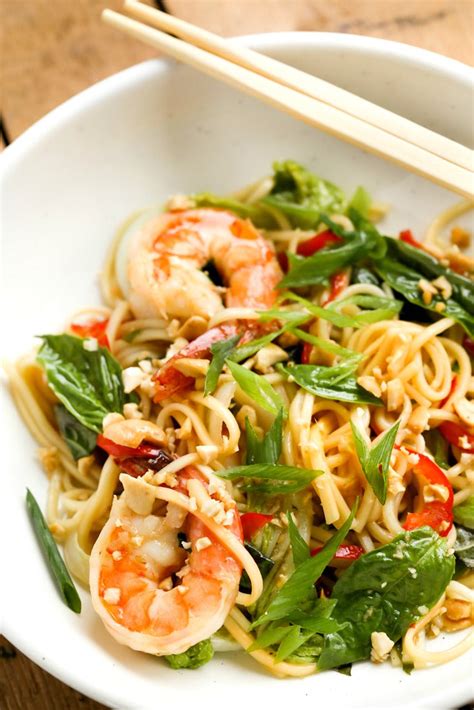 Shrimp Lo Mein Stir Fry With Ginger Soy Sauce Wozz Kitchen Creations