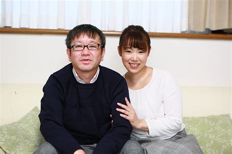 「ごく普通の夫婦 リアルな夜の営み隠し撮り4～ごぶさた妻えみ46歳 一念発起のおねだりsex」：エロ動画・アダルトビデオ Mgs動画