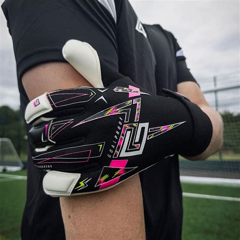 Keeper Id Goalproof Power 1 0 Surround Nc Goalkeeper Gloves Decathlon