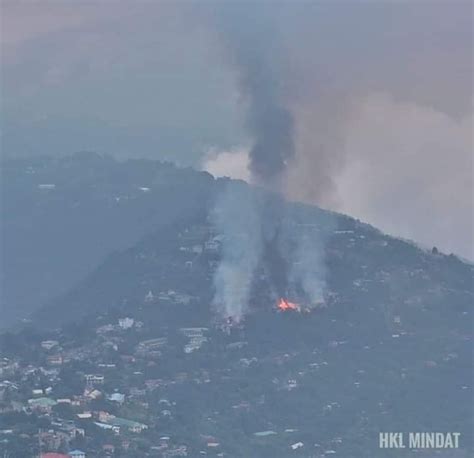 မင်းတပ်မြို့တွင် အရပ်သားပြည်သူ နေအိမ် ၃၀ ကျော်ကို စစ်ကောင်စီတပ် မီးရှို့ Ayeyarwaddy Times