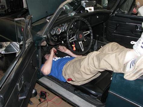 I Love These Mgb Pics Mgb Gt Forum The Mg Experience