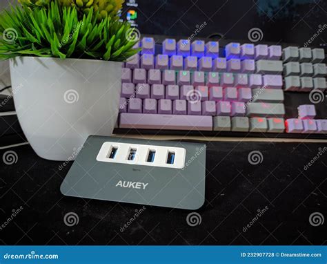 Aukey Usb Hub Stock Photo Image Of Technologi Aukey 232907728