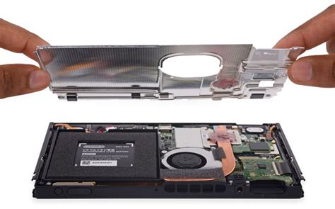 Nintendo Switch Teardown Video Reveals Consoles Intricate Innards And Easy Repairability