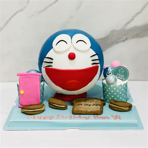 Doraemon Head Pinata Knock Knock Bombshell Cake