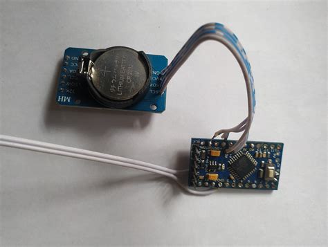 Binary Desk Clock Trybotics