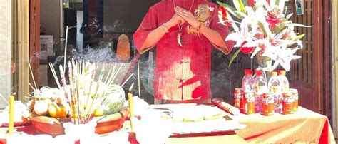 លោកបណ្ឌិត សុខ ទូច ៖ នៅពេលនេះទាំងខ្មែរទាំងចិនសែនស្ទើរតែគ្រប់ផ្ទះ