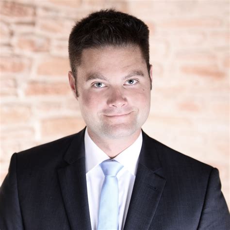 Oliver Lewin Prokurist Vice President Fund Management Real Estate