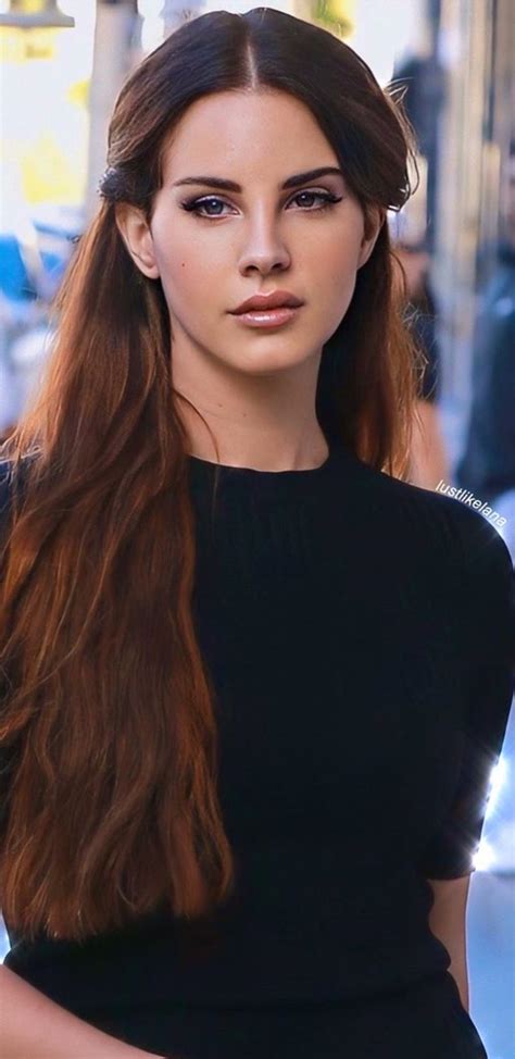Lana Del Rey Needs Her Face Covered Scrolller