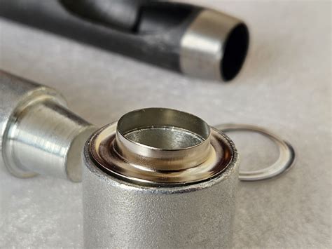 Пълен комплект за монтиране на капси 100 броя капси инструменти гр Шумен 2 ри корпус • Olx Bg