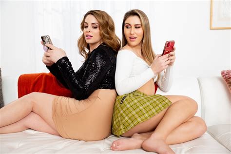 실수로 음란한 새엄마 섹스 xHamster