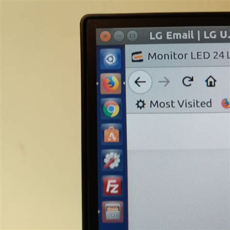 Xrandr Centeradjust Image On The Display Monitor Ask Ubuntu