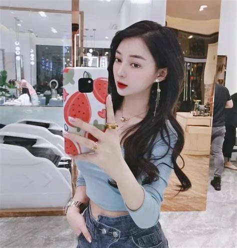 郭美美首次回应干爹事件，称不是包养是真爱，为周扬青分手惋惜 360娱乐，你开心就好