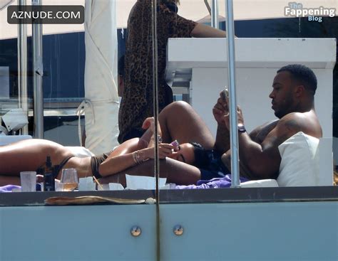 Yazmin Oukhellou Sexy Spotted Showing Off Her Steamy Body And Curves In Barcelona Aznude