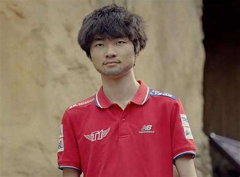 Lol：神操作！p出uzi版vn，faker瑞兹却更吸引人英雄