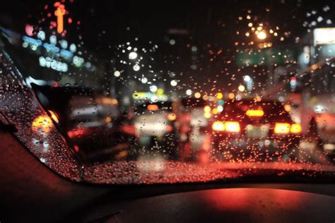 雨夜行车图片素材 雨夜行车设计素材 雨夜行车摄影作品 雨夜行车源文件下载 雨夜行车图片素材下载 雨夜行车背景素材 雨夜行车模板下载 搜索中心