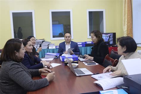 УЛААНГОМ Увс аймгийн Боловсрол шинжлэх ухааны газар