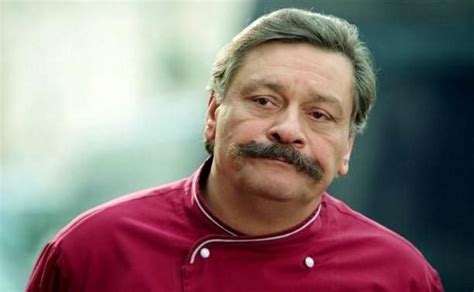 Шеф повар из Кухни попал в неприятную историю Дмитрий Назаров сбил пешехода в 2024 г Мужчины