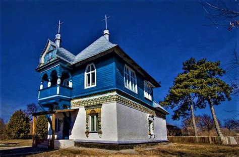 Палаци та маєтки «Флігель садиби О С Рахманової інформація події карта відгуки