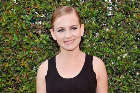 Britt Robertson Hot And Sexy Bikini Pictures Woophy