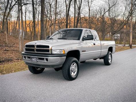 1997 Dodge Ram 2500 59 12v Cummins Diesel 4x4 Laramie 95k Miles