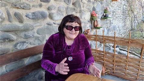 ქეთევან ბექაურის მოგონება ღირს მამა გაბრიელზე 6 Youtube