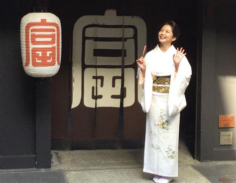 2ページ目 京都祇園の人気芸妓が引退 セカンドキャリアは「花街文化の良さ」発信 Aera Dot アエラドット