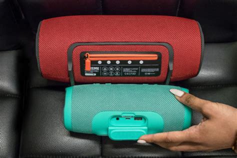 JBL Charge 3 Vs JBL Xtreme Wireless Speakers Review Major HiFi