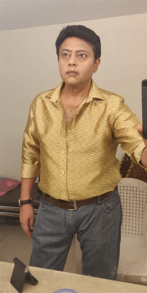 Nitesh Pandey Photos Find Latest Hd Images Pictures Stills And Pics
