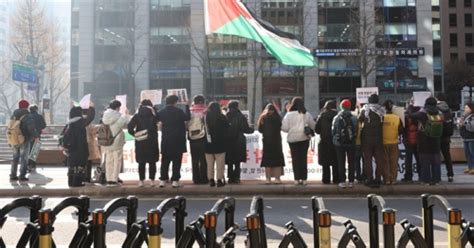 이란인 난민 신청 안 받은 주한 이스라엘 대사관…신체수색 거부