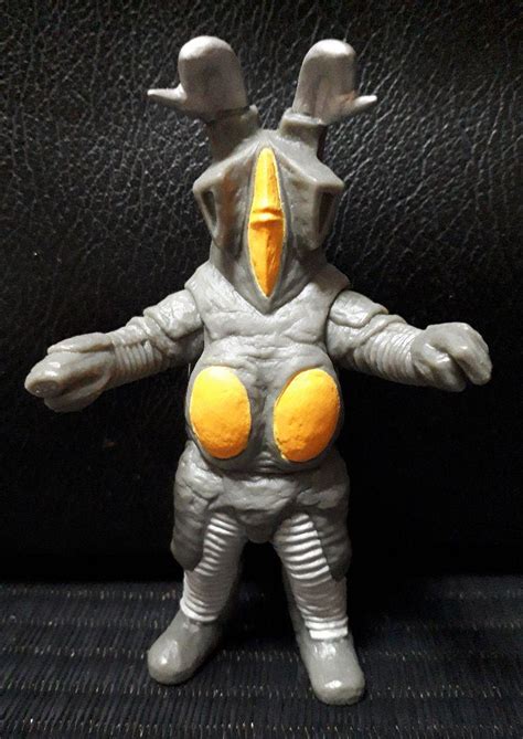 Bandai ゼットン二代目 2015年 円谷プロ ソフビ メルカリ