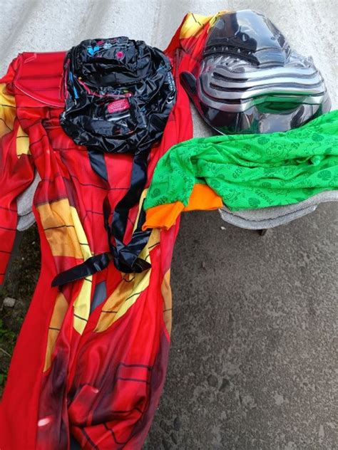 Товари народного вжитку взуття дитяче одяг дитячий окуляри дитячі мильні бульбашки наклейки