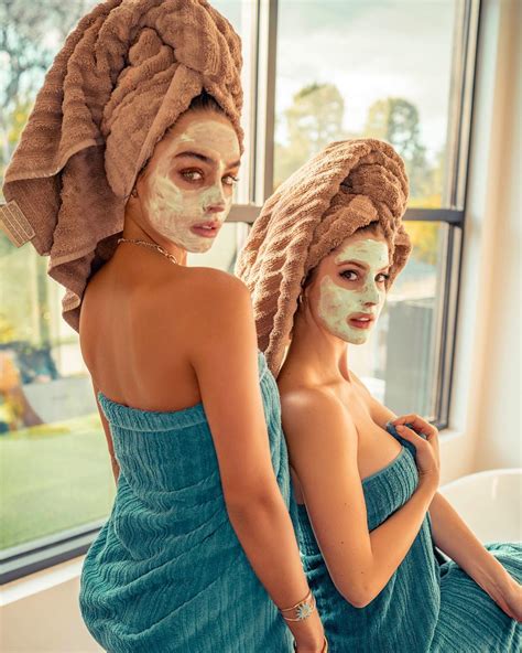 Check Out The Hottest Instagram Pics Of The Day Monday 25th March Instagram Models Glamour Fame