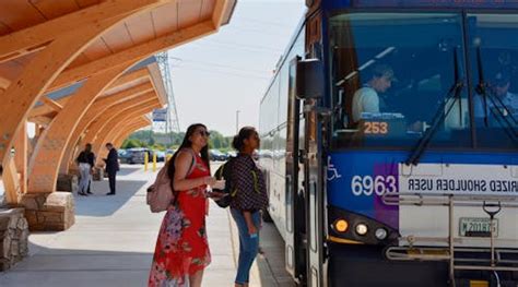 Pace Suburban Bus Mass Transit