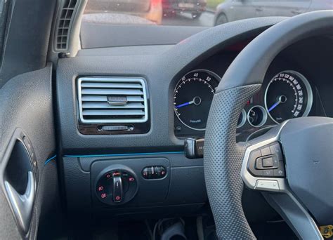 Докрасил дефлектор печки — Volkswagen Golf Mk5, 1,4 л, 2006 года ...