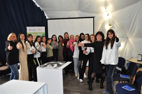 Тренінг «Гендерні стереотипи та реагування на безпекові виклики відбувся у Чернівцях Його