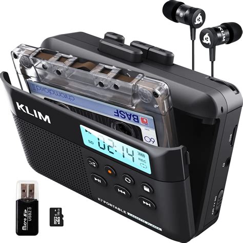 Amazon Com Pyle Cassette Player Bluetooth With Earphone Tape Player Bluetooth Output To