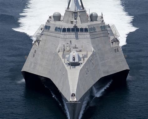 Desarrollo Defensa Y Tecnologia Belica Los 10 Buques De Guerra Más