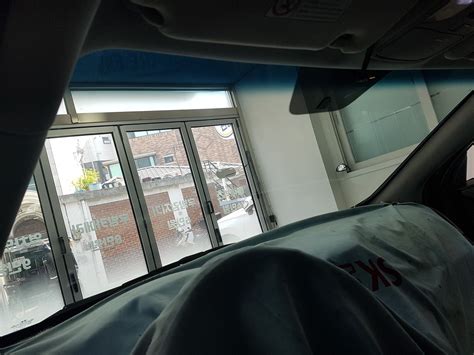 Yf쏘나타 열차단 75 앞유리썬팅 시공포함 10만원 Ok카본프리미엄자동차열차단썬팅교체금액가격비용신림 서울특별시 관악구 신림동 네비게이션판매 당근