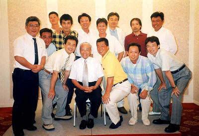 最後に椎木先生の1日も早い病気回復を祈念し次回クラス会開催を両先生が80才になられる3年後と決め閉会いたしました
