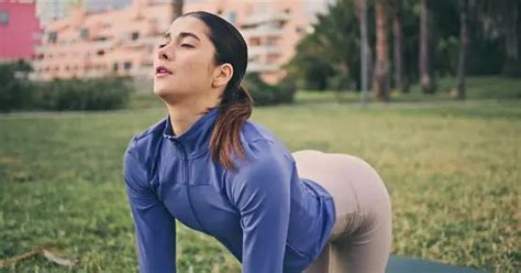 5분만 해도 코어 근육 강화하는 운동 4가지 스타픽