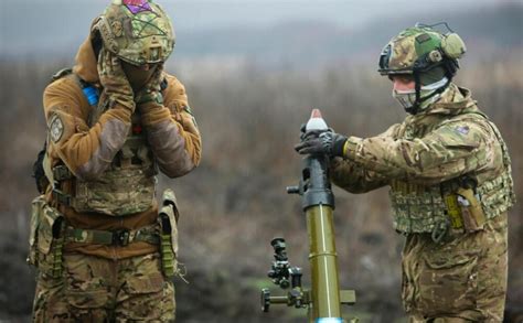 Бойові зіткнення ракетні удари та дрони камікадзе оперативна обстановка на Харківському