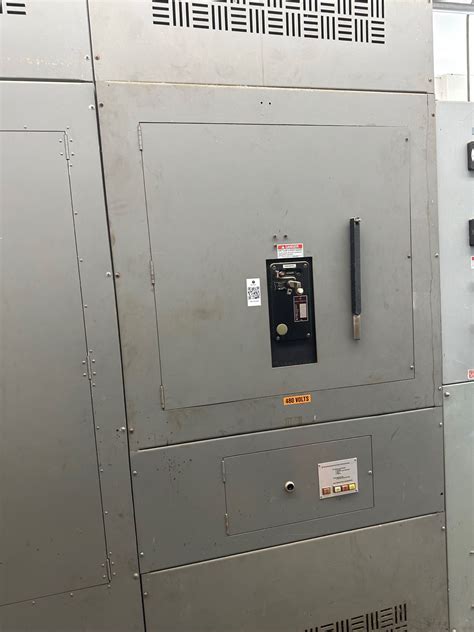 Worked On A 6000 Amp Retrofit This Weekend With Some Great Help Advanced Power Distribution