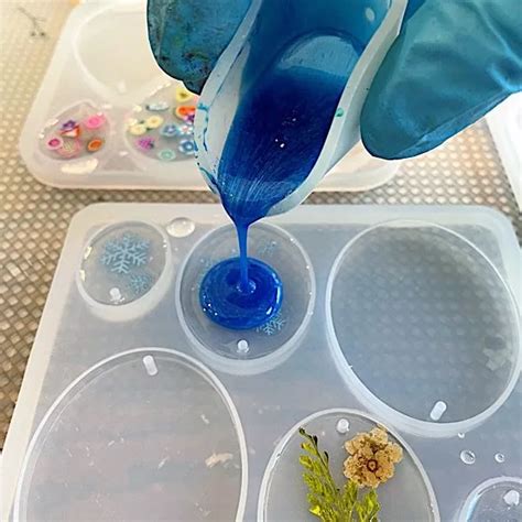 how to layer resin everything you need to know resin obsession