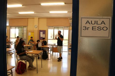Los Docentes Catalanes Denuncian Un Aumento De Agresiones En El Aula