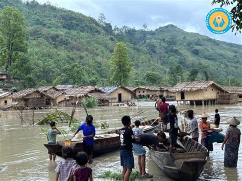 နေအိမ်တွေ ရေဘေးကြောင့် ပျက်စီးပြီး ဒုက္ခဖြစ်နေတဲ့ မီဇိုရမ်ရောက် ပလက်ဝစစ်ဘေးရှောင်များ ယခုအချိန