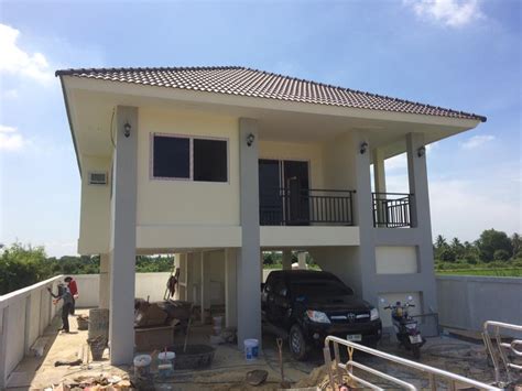 แบบบ้านชั้นเดียว อิทธิกร 7 ยกใต้ถุนสูงไว้รับลมเย็นๆ เผื่อการต่อเติมในอนาคต 3 ห้องนอน 2 ห้องน้ำ