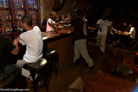 Lea Lexis Lives Out A Fantasy Of Leaving A Bar With The Bartender And Winding U Porn Pictures