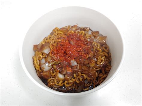 짜파게티 맛있게 끓이는 방법