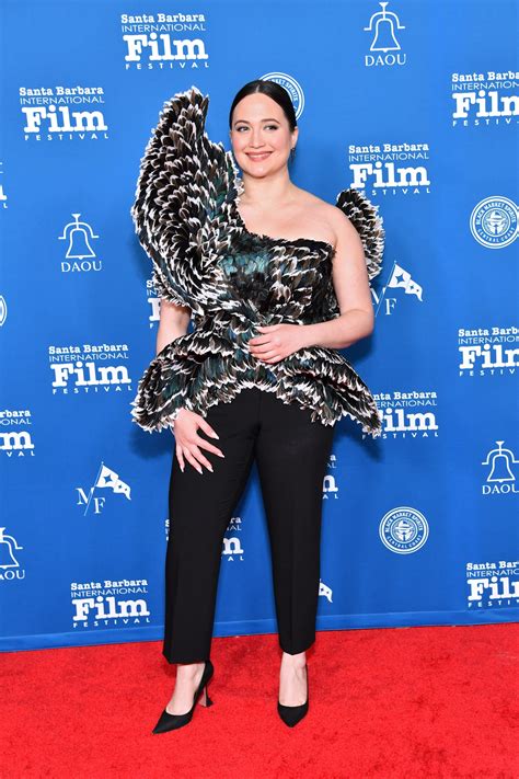 Lo stile di Lily Gladstone è da Oscar e ha radici profonde Vogue Italia