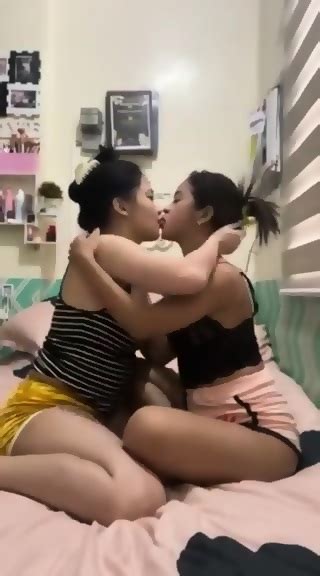 Penyanyi Sekaligus Open